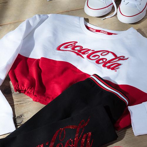 Derritiendo Paloma Delegación ropa de coca cola fuga de la prisión ...